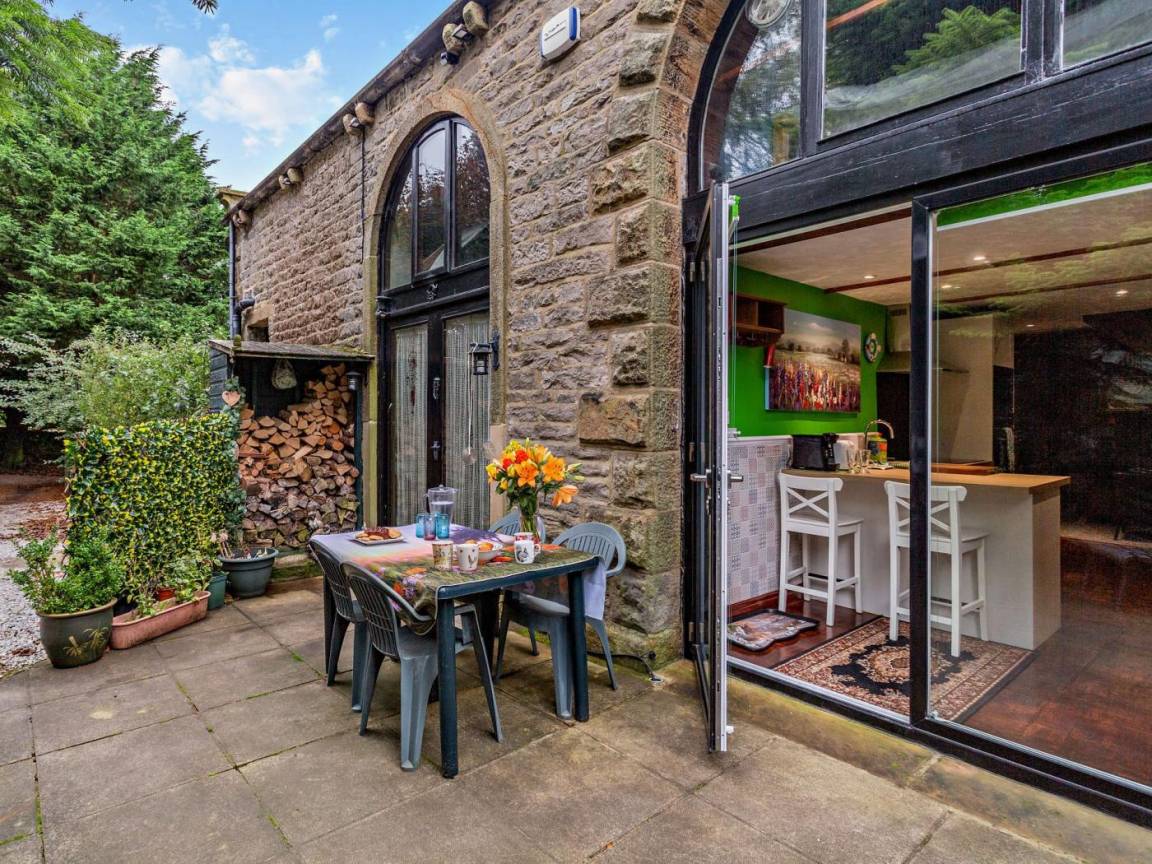 Cottage ∙ 2 Bedrooms ∙ 4 Guests - Cononley