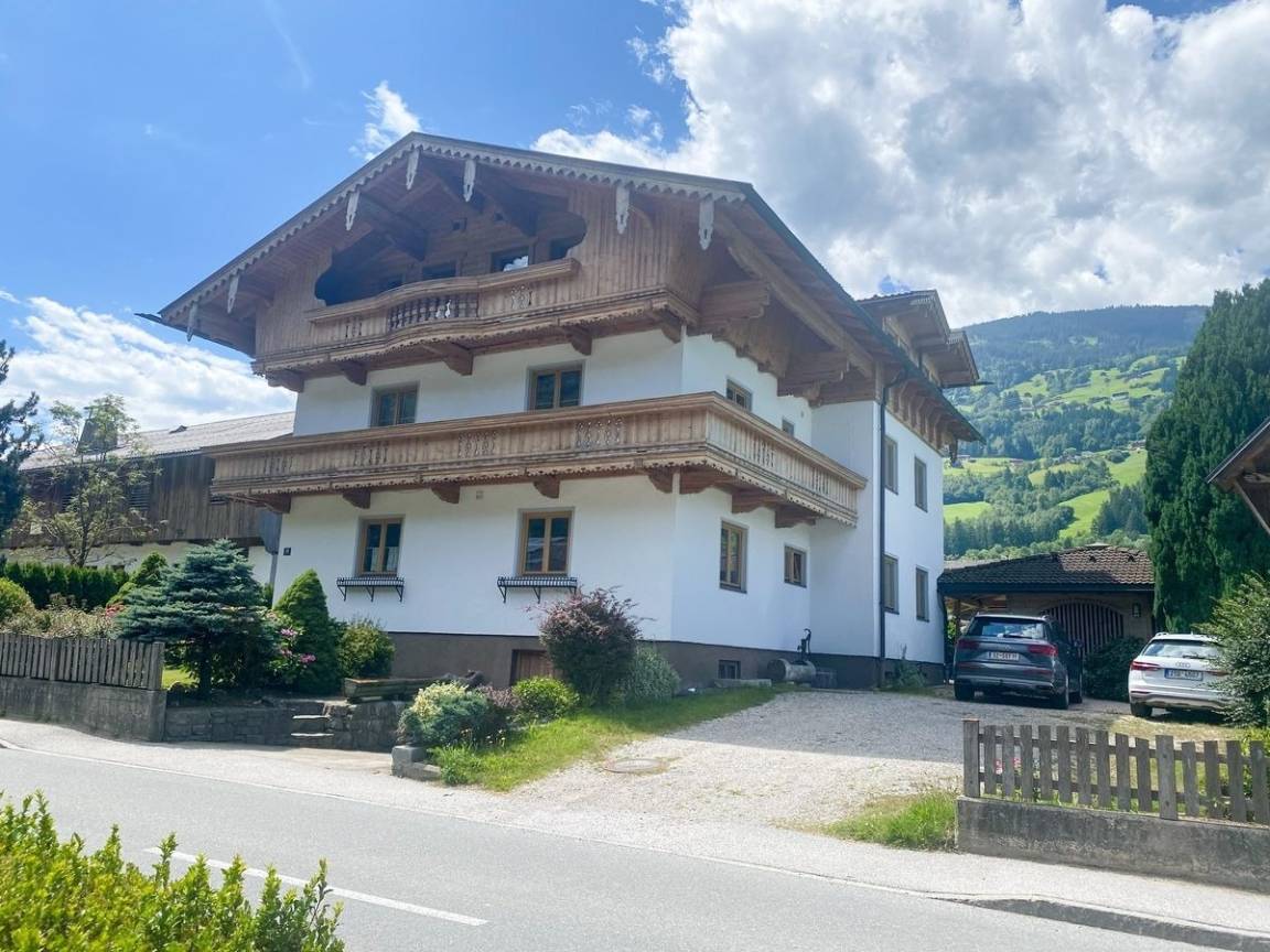 120 M² Ferienhaus ∙ 2 Schlafzimmer ∙ 8 Gäste - Zell am Ziller
