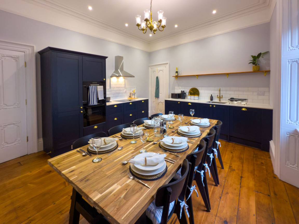 Cottage ∙ 4 Bedrooms ∙ 8 Guests - Penrith