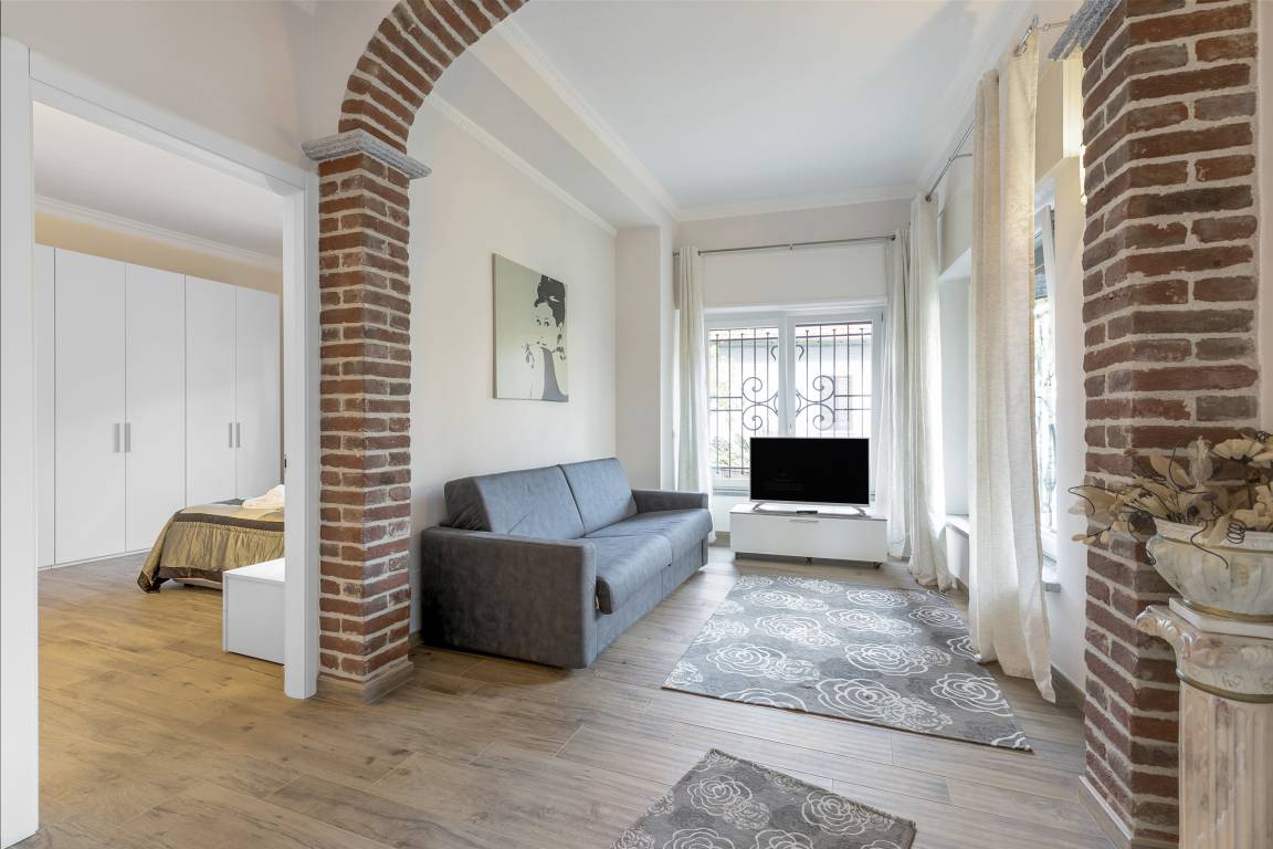 75 M² Apartment ∙ 1 Bedroom ∙ 4 Guests - Stresa