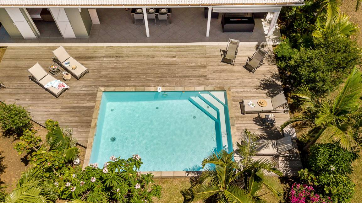 180 M² Villa ∙ 4 Bedrooms ∙ 8 Guests - Martinique