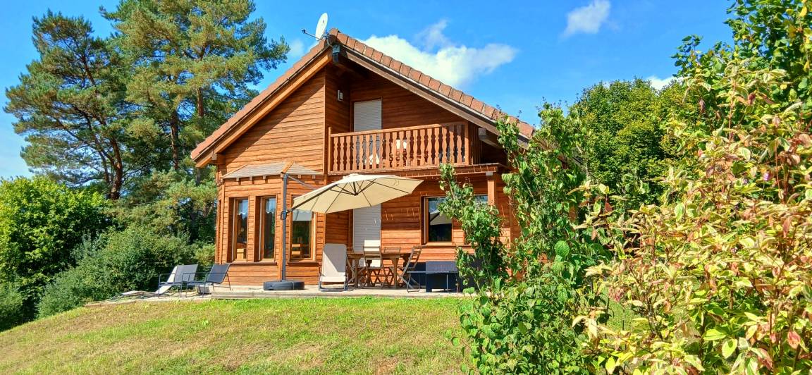 100 M² Chalet ∙ 2 Chambres ∙ 5 Personnes - Jura