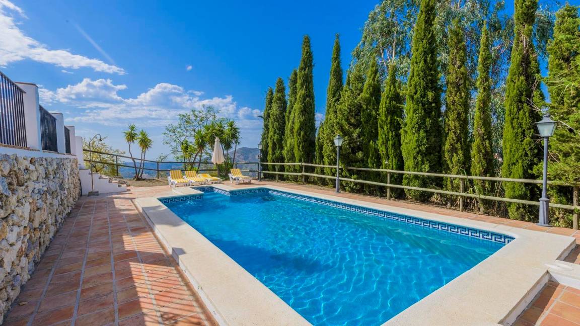 120 M² Ferienhaus ∙ 3 Schlafzimmer ∙ 6 Gäste - Cómpeta