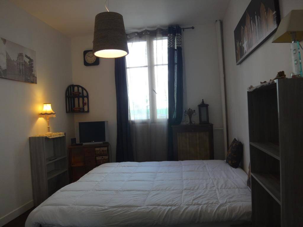 30 M² Appartement ∙ 1 Chambre ∙ 2 Personnes - Gennevilliers