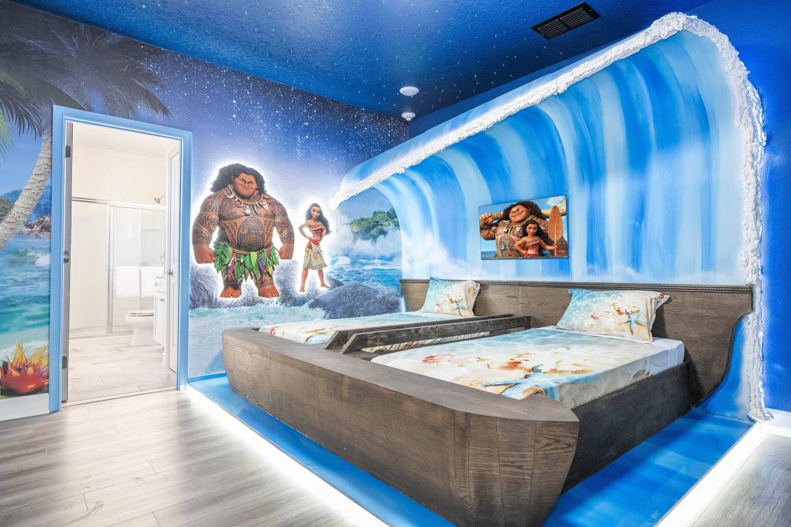 588 M² Villa ∙ 15 Bedrooms ∙ 37 Guests - Orlando, FL