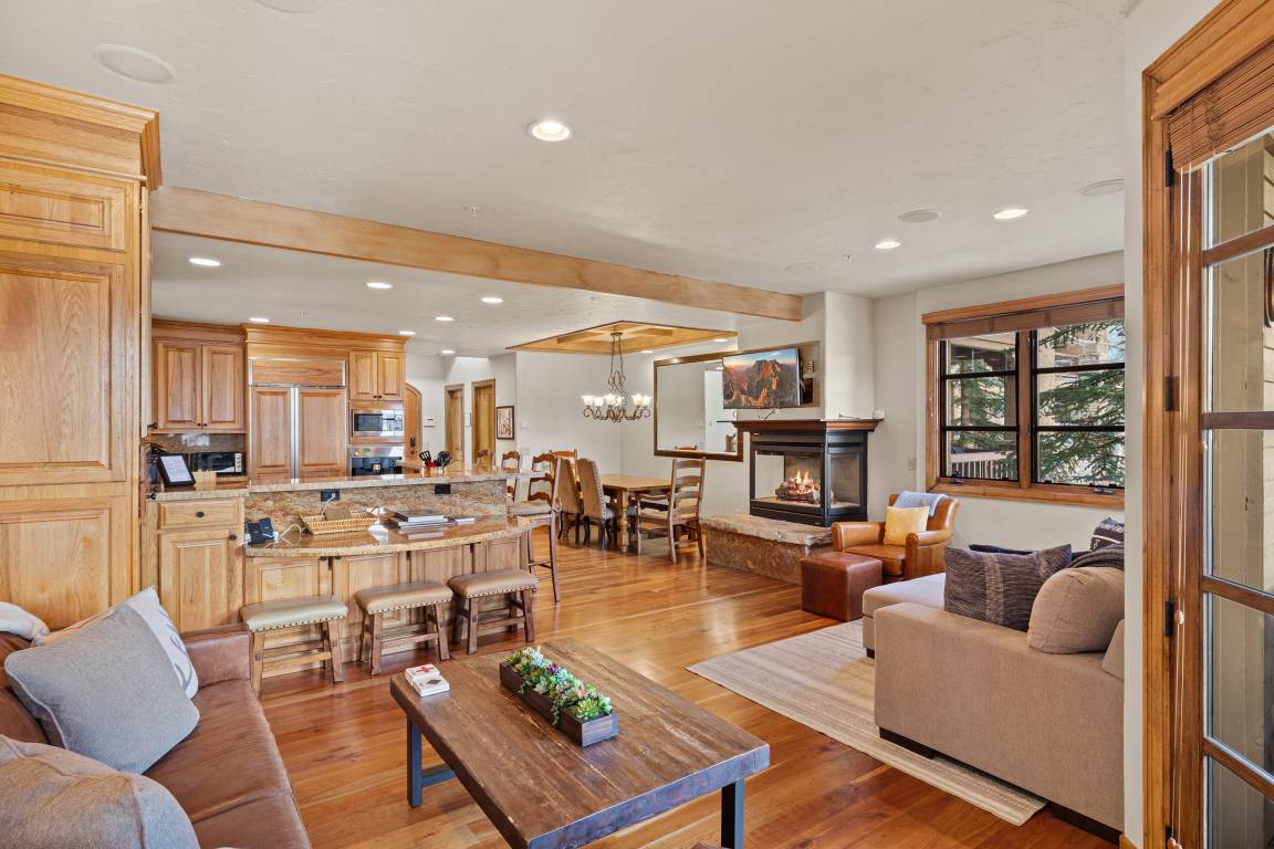 195 M² Condo ∙ 3 Bedrooms ∙ 7 Guests - Telluride, CO