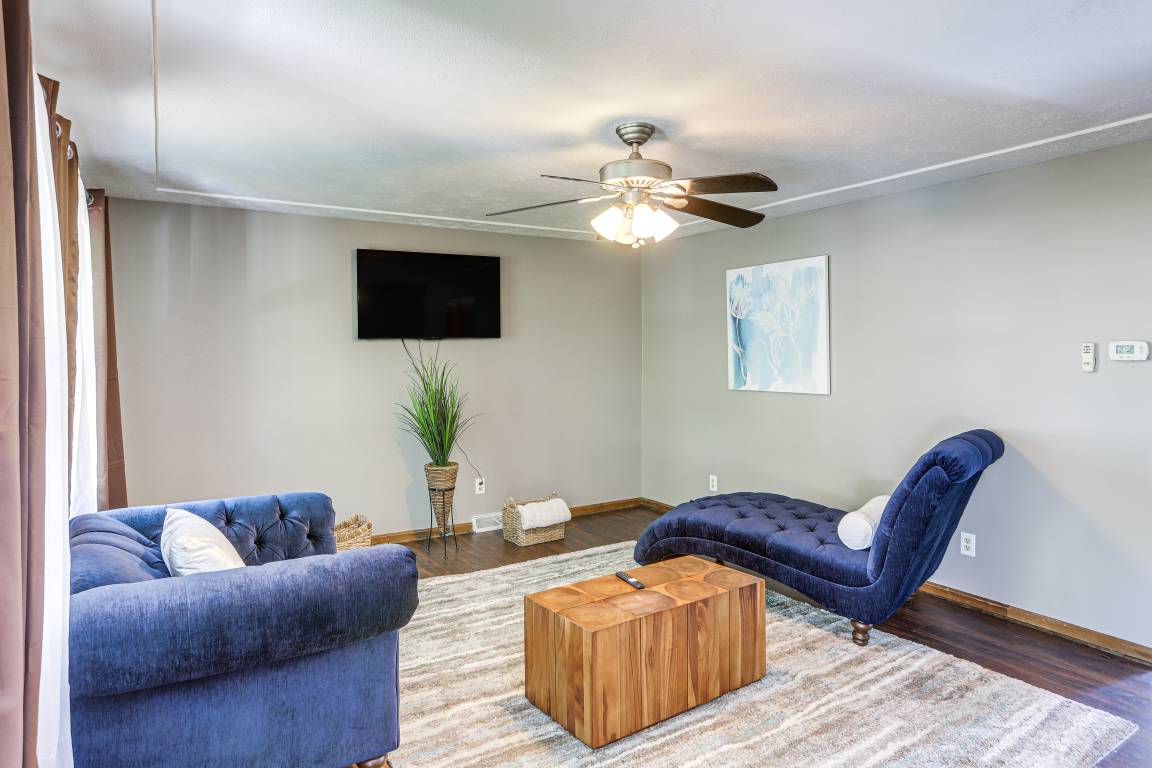 163 M² House ∙ 3 Bedrooms ∙ 6 Guests - Vermilion, OH