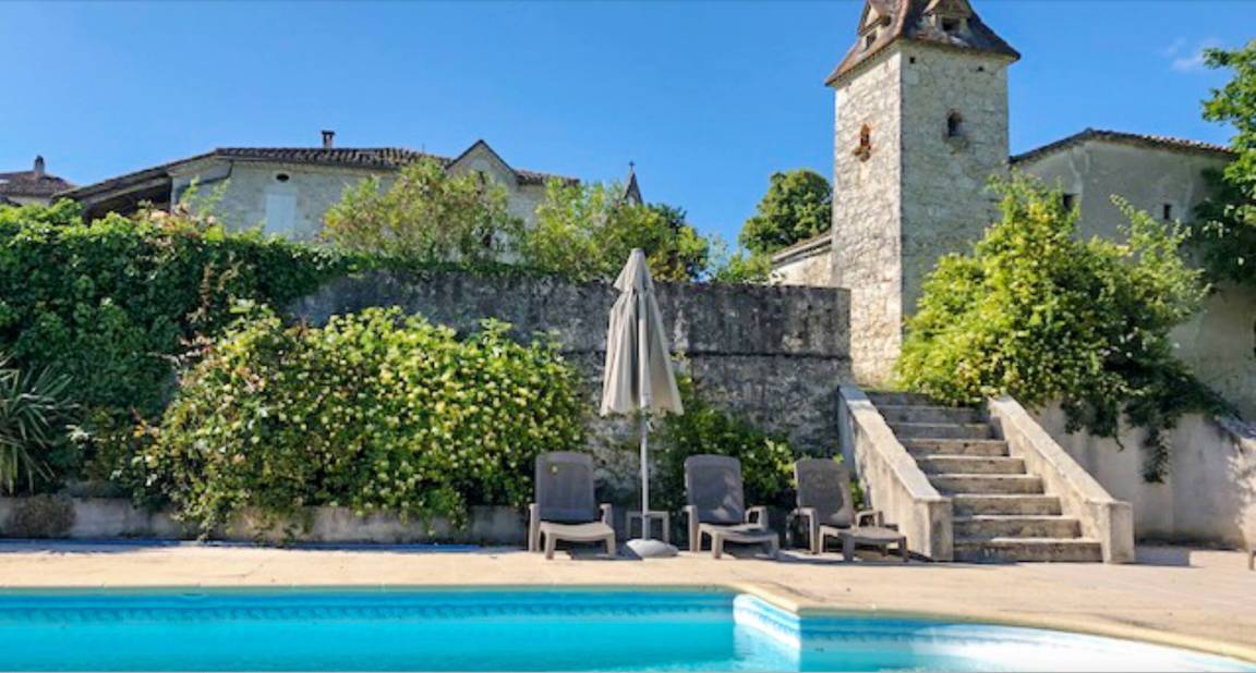 400 M² Villa ∙ 6 Chambres ∙ 12 Personnes - Moissac