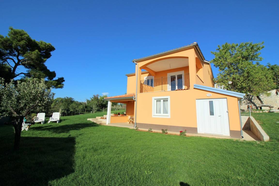 115 M² Ferienhaus ∙ 3 Schlafzimmer ∙ 10 Gäste - Funtana