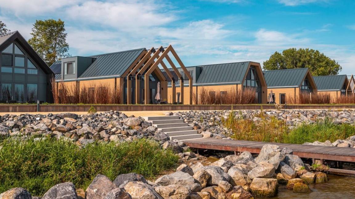 115 M² Ferienhaus ∙ 4 Schlafzimmer ∙ 8 Gäste - Enkhuizen