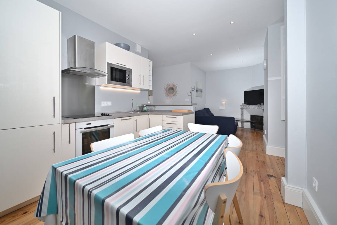57 M² Appartement ∙ 2 Chambres ∙ 6 Personnes - Bagnères-de-Luchon
