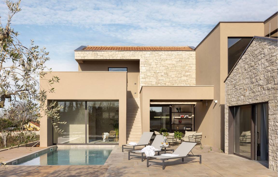 250 M² House ∙ 4 Bedrooms ∙ 8 Guests - Motovun