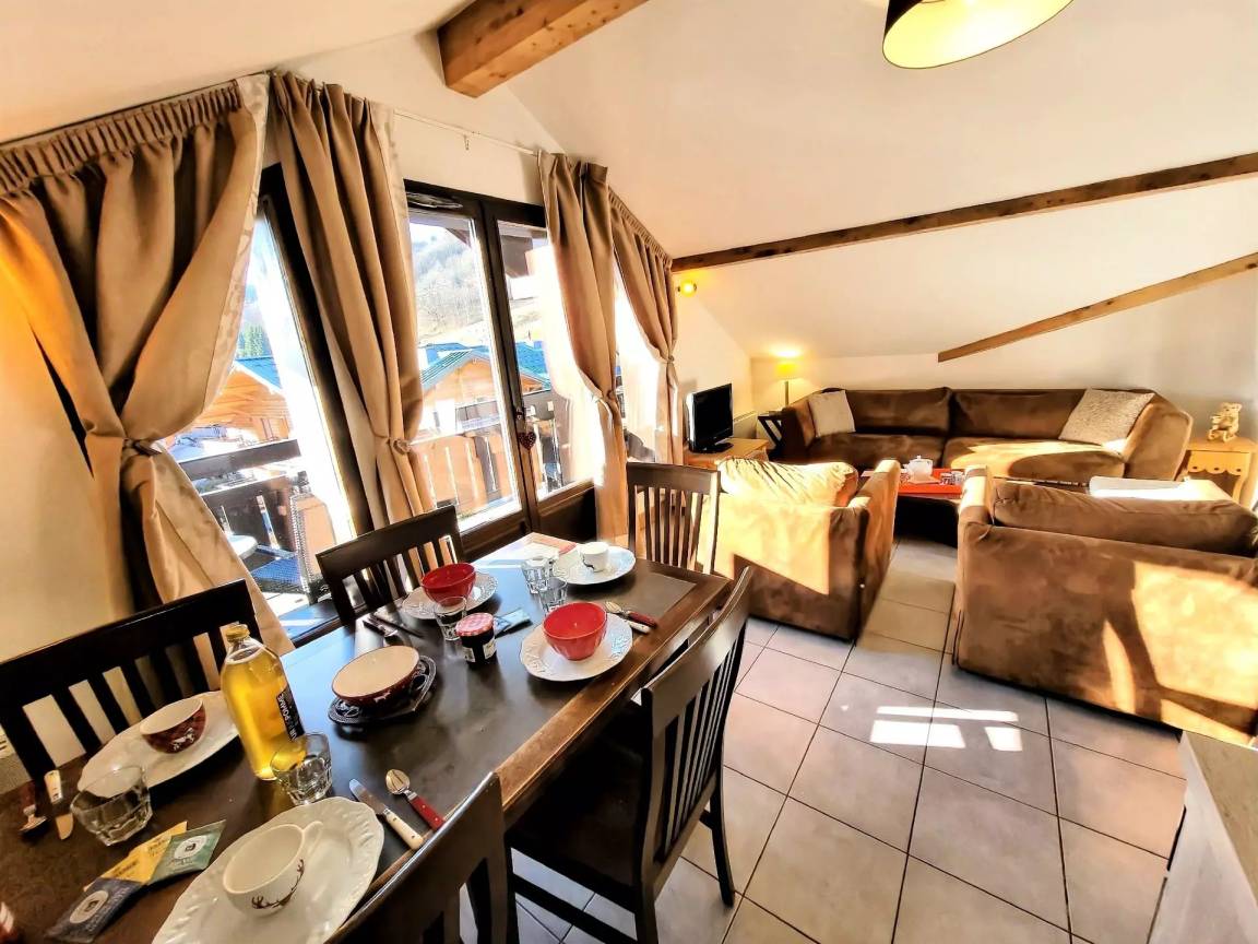 74 M² Apartment ∙ 3 Bedrooms ∙ 8 Guests - Les Gets