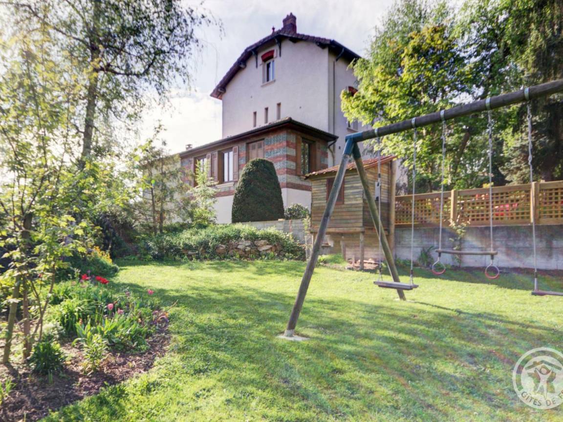 60 M² Appartement ∙ 1 Chambre ∙ 2 Personnes - Andrézieux-Bouthéon