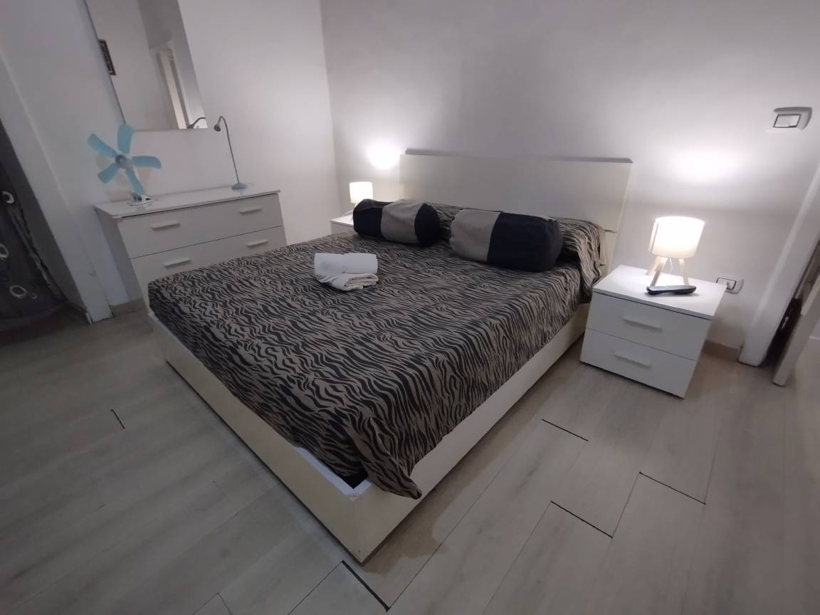 Appartamento Vacanza ∙ 1 Camera Da Letto ∙ 4 Ospiti - Salerno