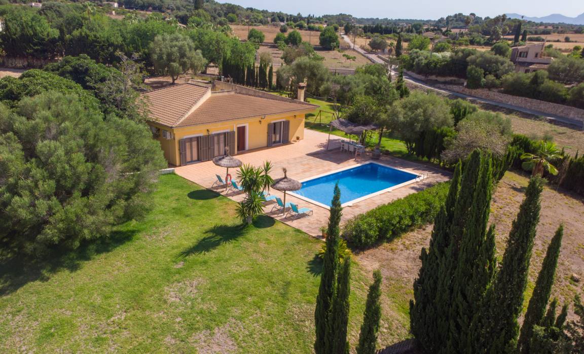 135 M² Villa ∙ 3 Slaapkamers ∙ 6 Gasten - Santa Margalida
