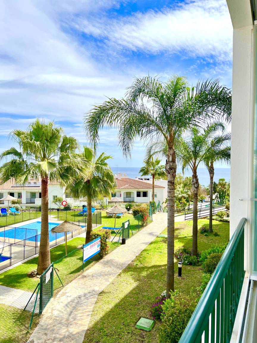 85 M² Apartamento ∙ 2 Habitaciones ∙ 6 Huéspedes - Calahonda