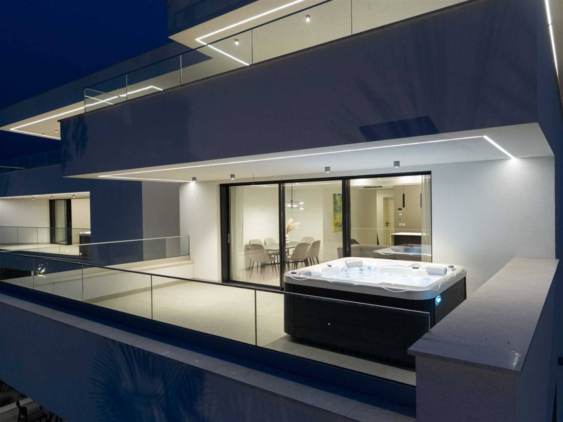 101 M² Ferienwohnung ∙ 3 Schlafzimmer ∙ 7 Gäste - Malinska