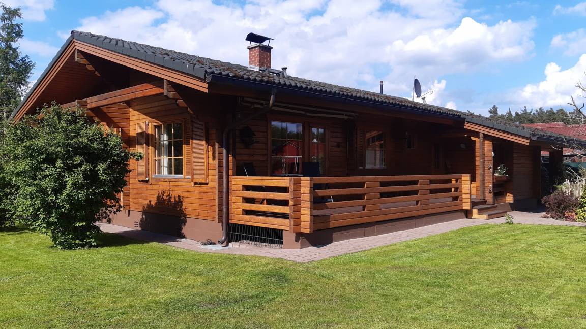 105 M² Ferienhaus ∙ 3 Schlafzimmer ∙ 5 Gäste - Winsen (Aller)