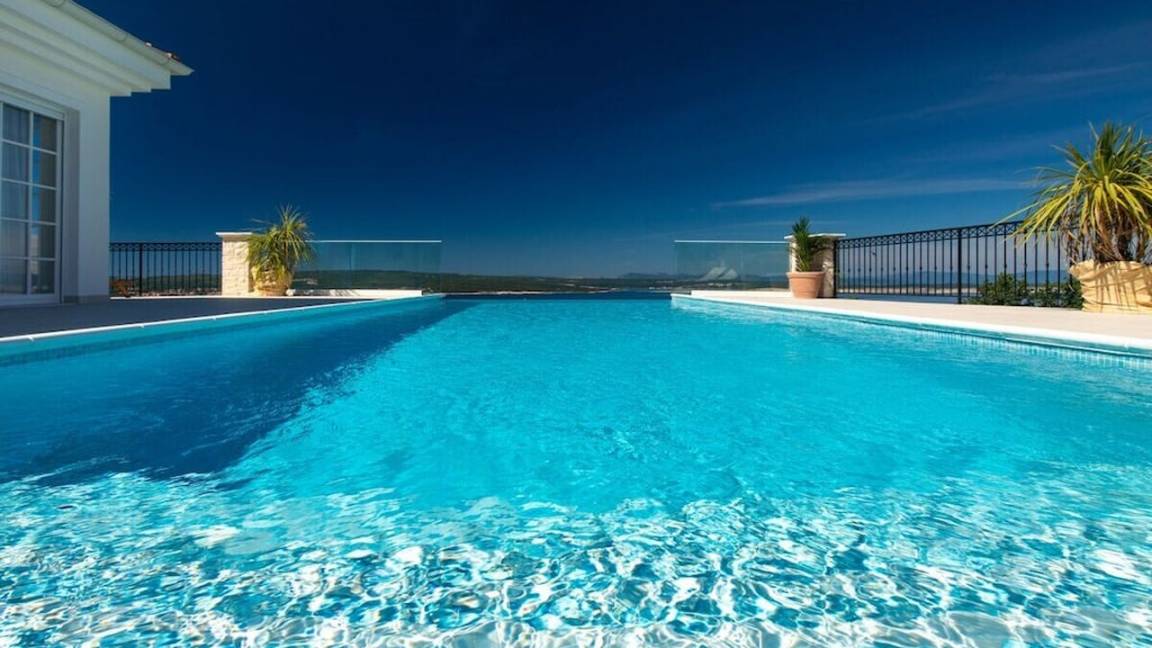 400 M² Ferienwohnung ∙ 4 Schlafzimmer ∙ 8 Gäste - Crikvenica