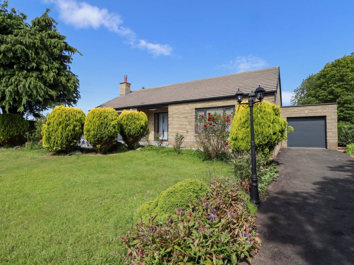 Cottage ∙ 3 Bedrooms ∙ 6 Guests - Craster