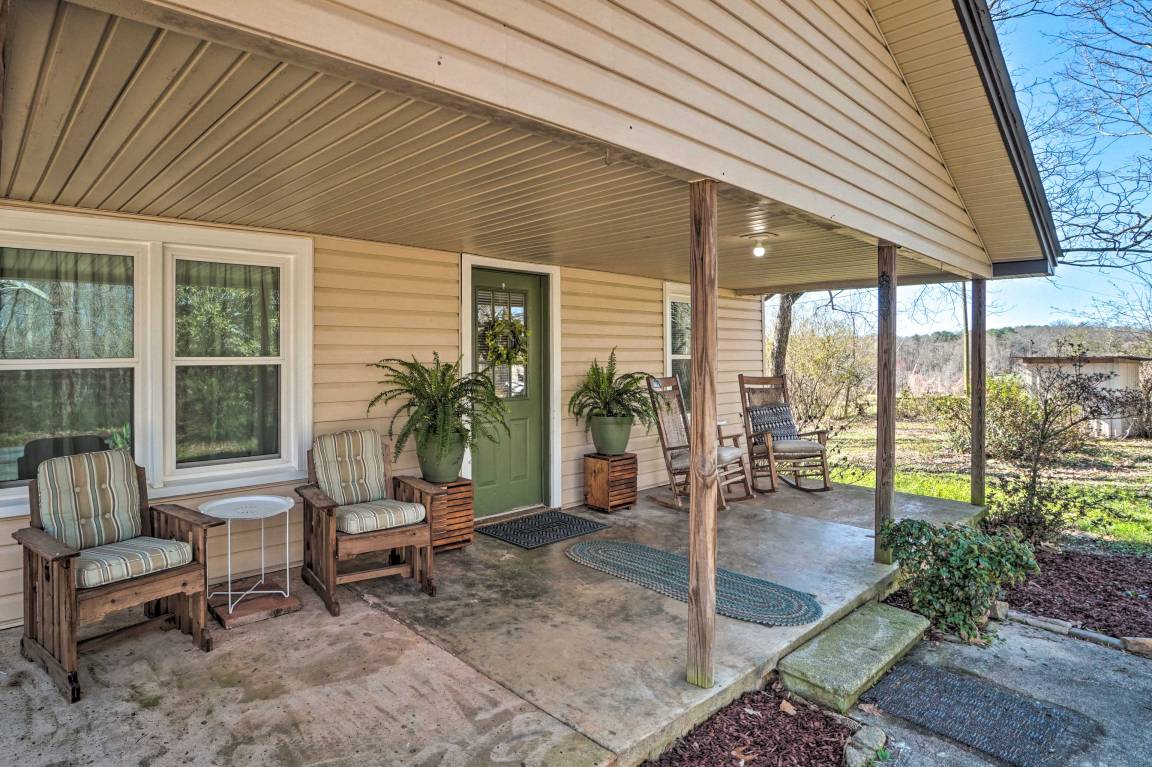 93 M² House ∙ 3 Bedrooms ∙ 6 Guests - Dahlonega, GA