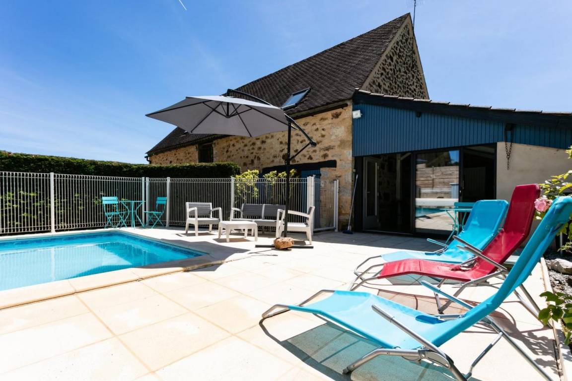 150 M² Gîte ∙ 3 Chambres ∙ 8 Personnes - Payrac