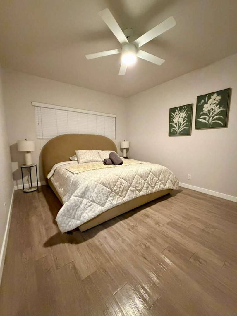 83 M² Apartment ∙ 2 Bedrooms ∙ 5 Guests - Carson, CA