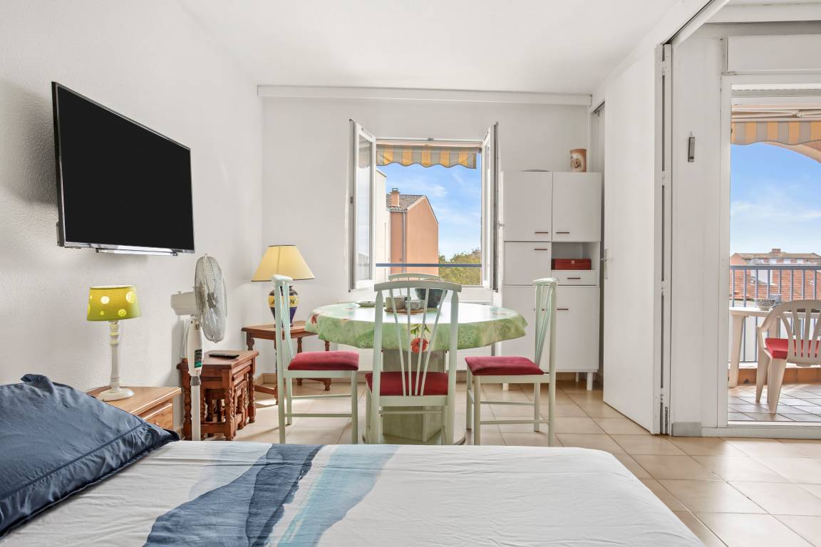 33 M² Studio ∙ 2 Personnes - Puget-sur-Argens
