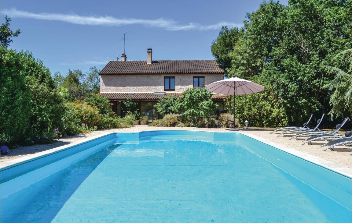220 M² Casa ∙ 4 Habitaciones ∙ 8 Huéspedes - Cahors