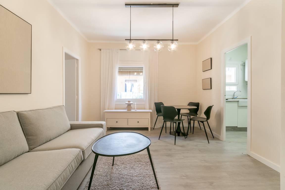 65 M² Apartment ∙ 3 Bedrooms ∙ 5 Guests - Barcelona