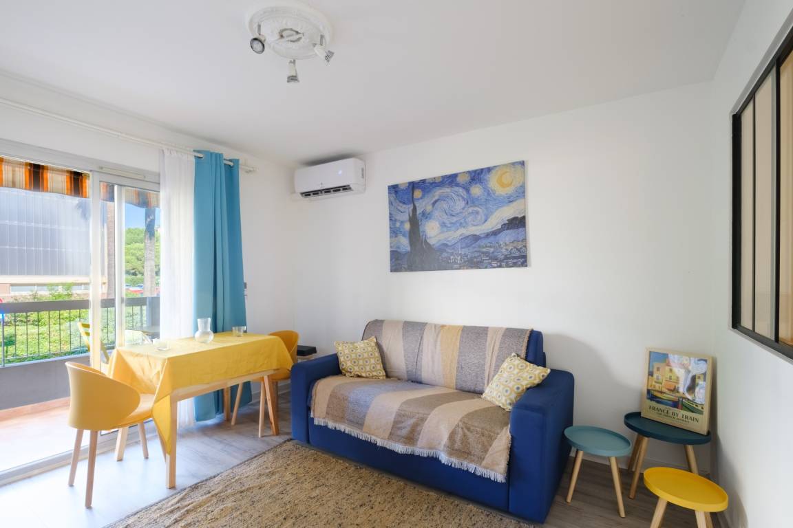 30 M² Appartement ∙ 1 Chambre ∙ 4 Personnes - Cagnes-sur-Mer