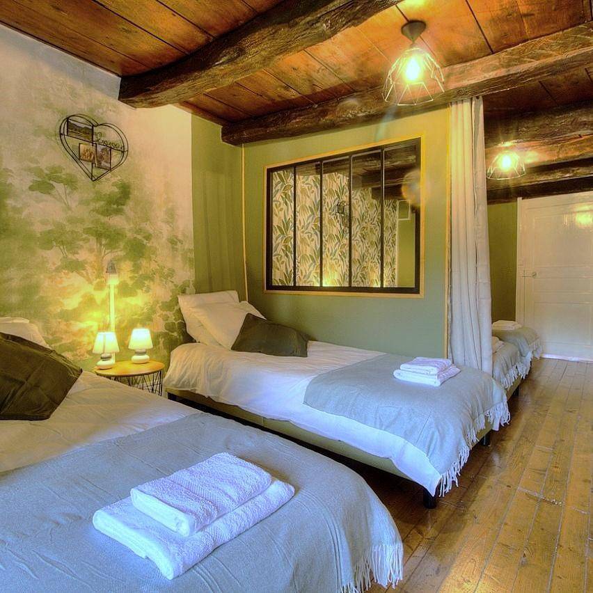 79 M² Gîte ∙ 2 Chambres ∙ 6 Personnes - Chaley