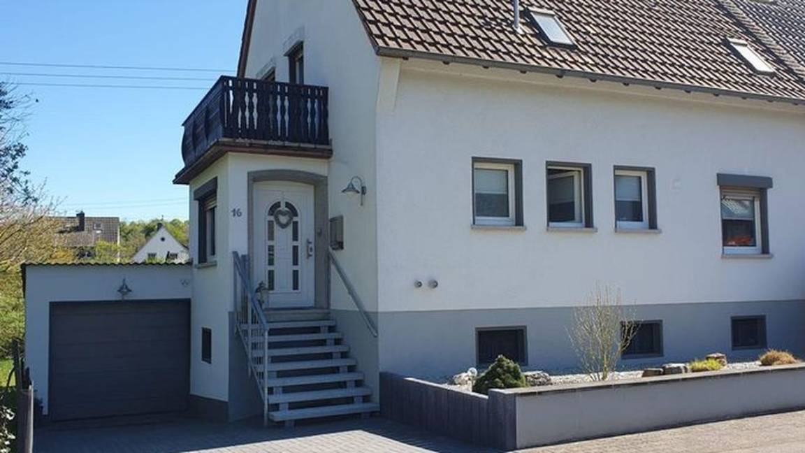 75 M² Ferienwohnung ∙ 2 Schlafzimmer ∙ 4 Gäste - Idar-Oberstein