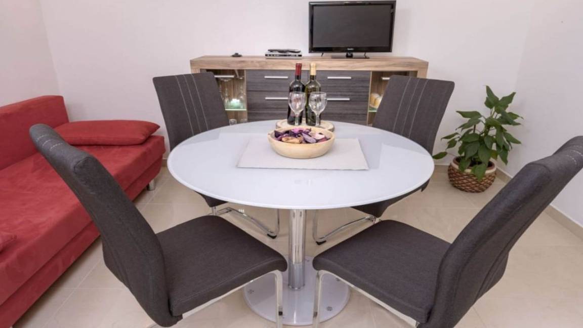40 M² Apartment ∙ 1 Bedroom ∙ 3 Guests - Stari Grad