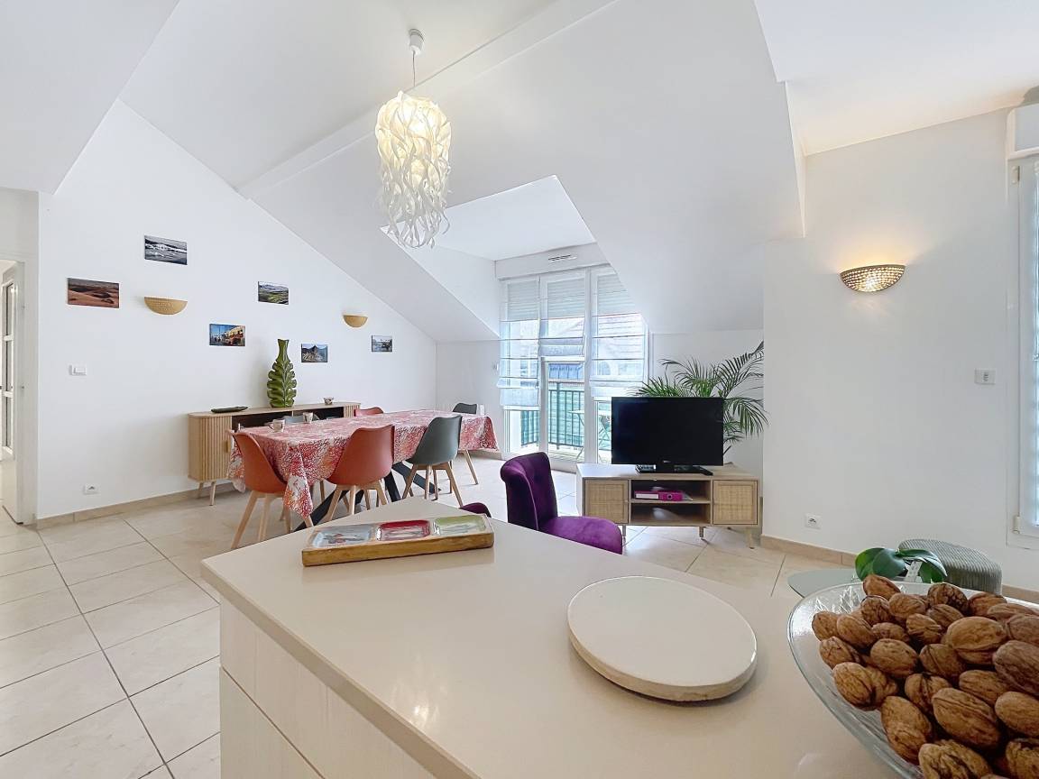 67 M² Appartement ∙ 2 Chambres ∙ 4 Personnes - Granville