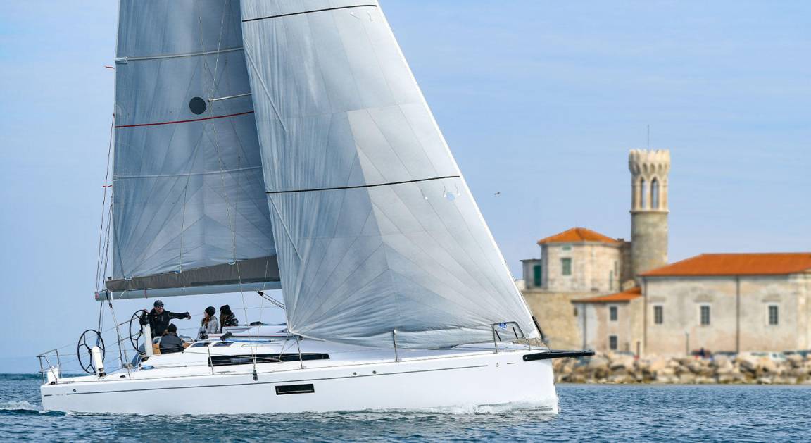Hausboot ∙ 2 Schlafzimmer ∙ 4 Gäste - Split