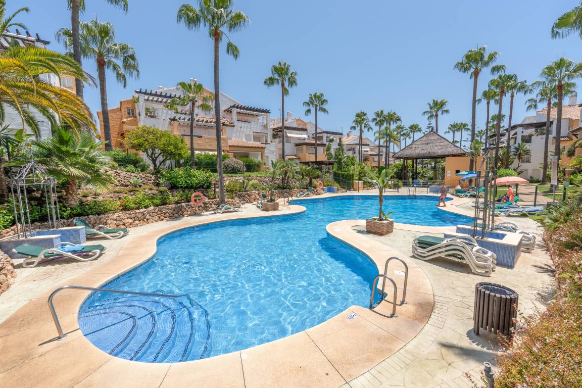 135 M² Maison De Vacances ∙ 3 Chambres ∙ 6 Personnes - Marbella
