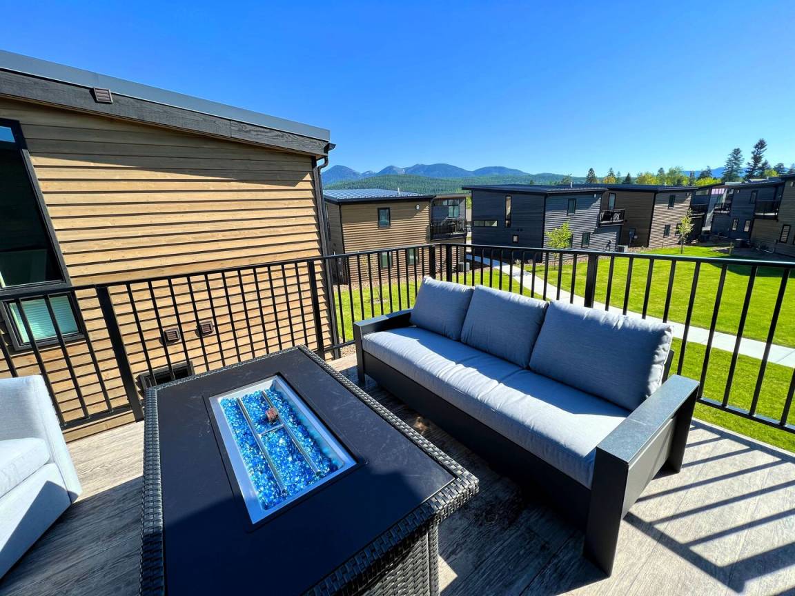 92 M² House ∙ 2 Bedrooms ∙ 6 Guests - Columbia Falls, MT
