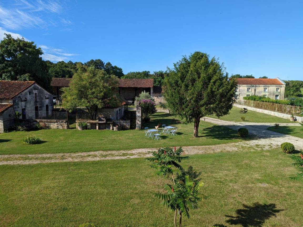 73 M² Cottage ∙ 2 Chambres ∙ 6 Personnes - Charente