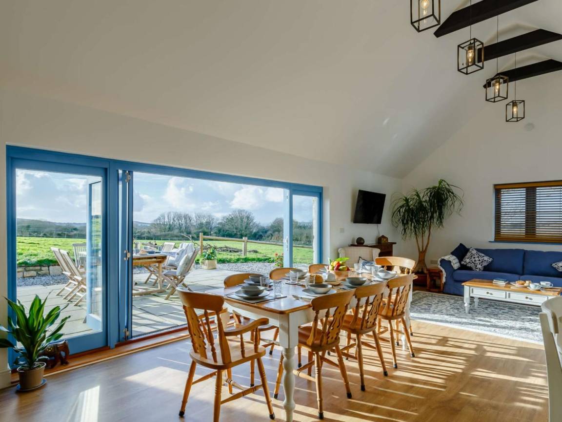 Cottage ∙ 4 Bedrooms ∙ 8 Guests - Helston