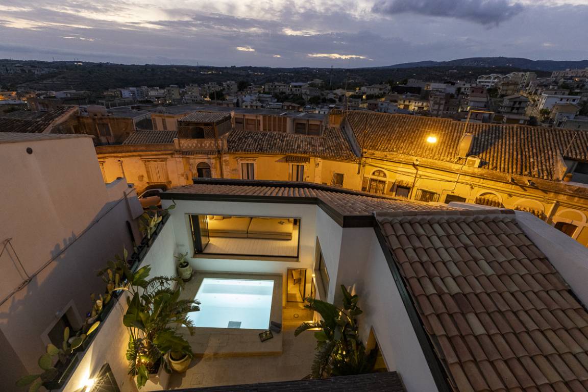 120 M² Ferienhaus ∙ 2 Schlafzimmer ∙ 4 Gäste - Noto