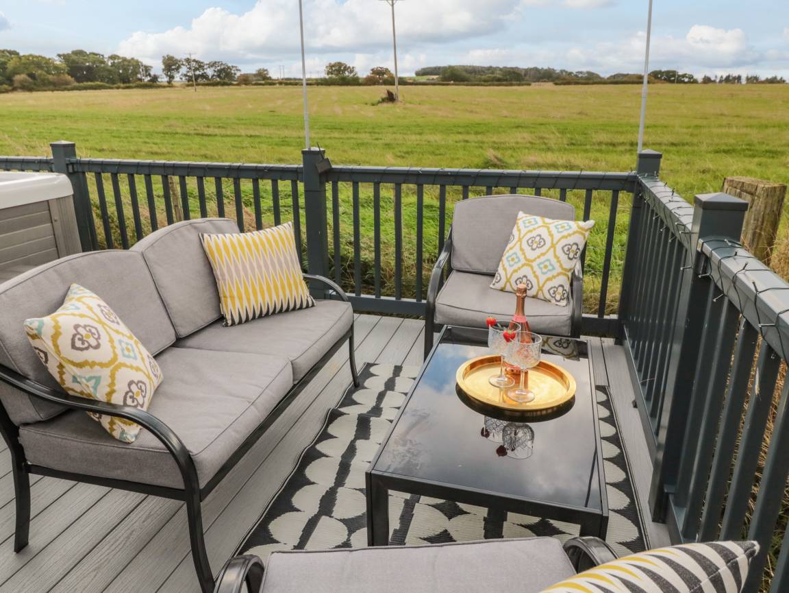 Cottage ∙ 2 Bedrooms ∙ 4 Guests - Morpeth