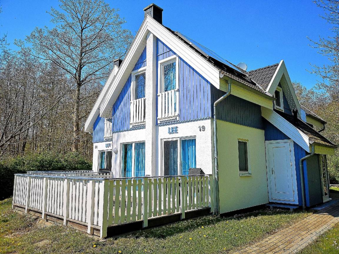 68 M² Ferienhaus ∙ 2 Schlafzimmer ∙ 4 Gäste - Breege