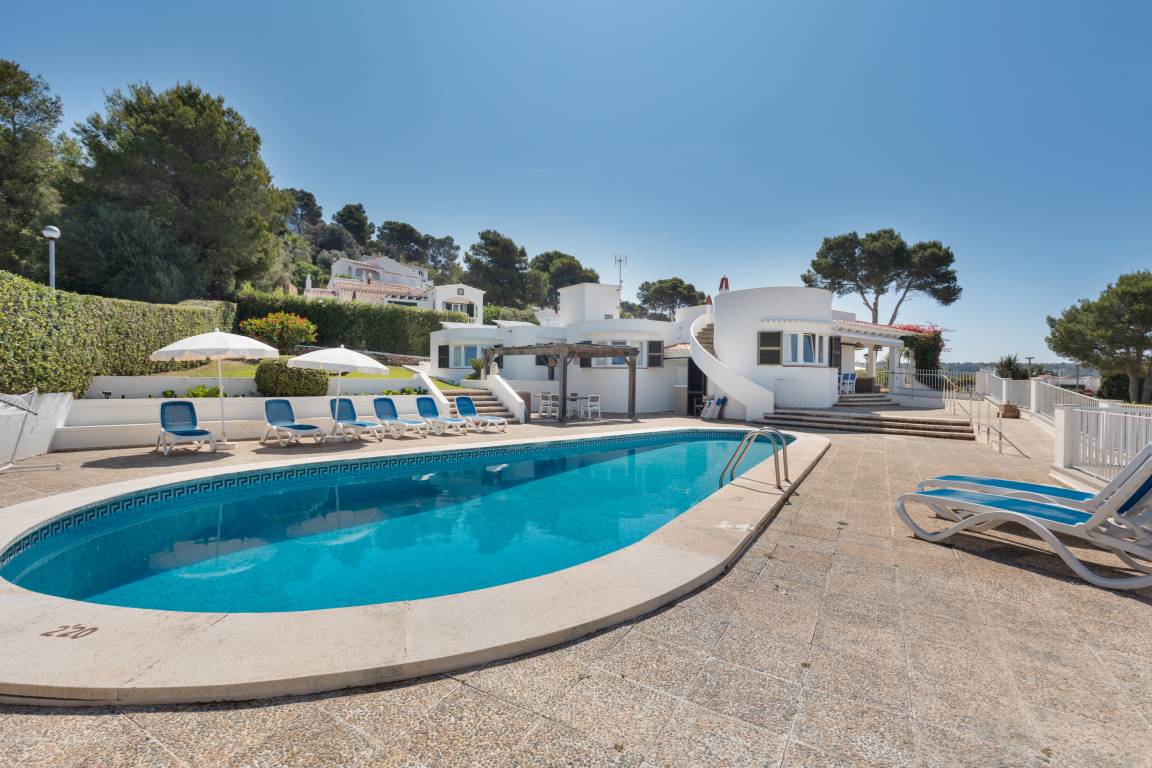 250 M² Villa ∙ 4 Habitaciones ∙ 8 Huéspedes - Minorca