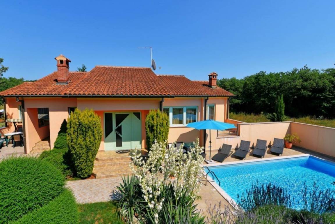 160 M² Ferienhaus ∙ 3 Schlafzimmer ∙ 10 Gäste - Rabac