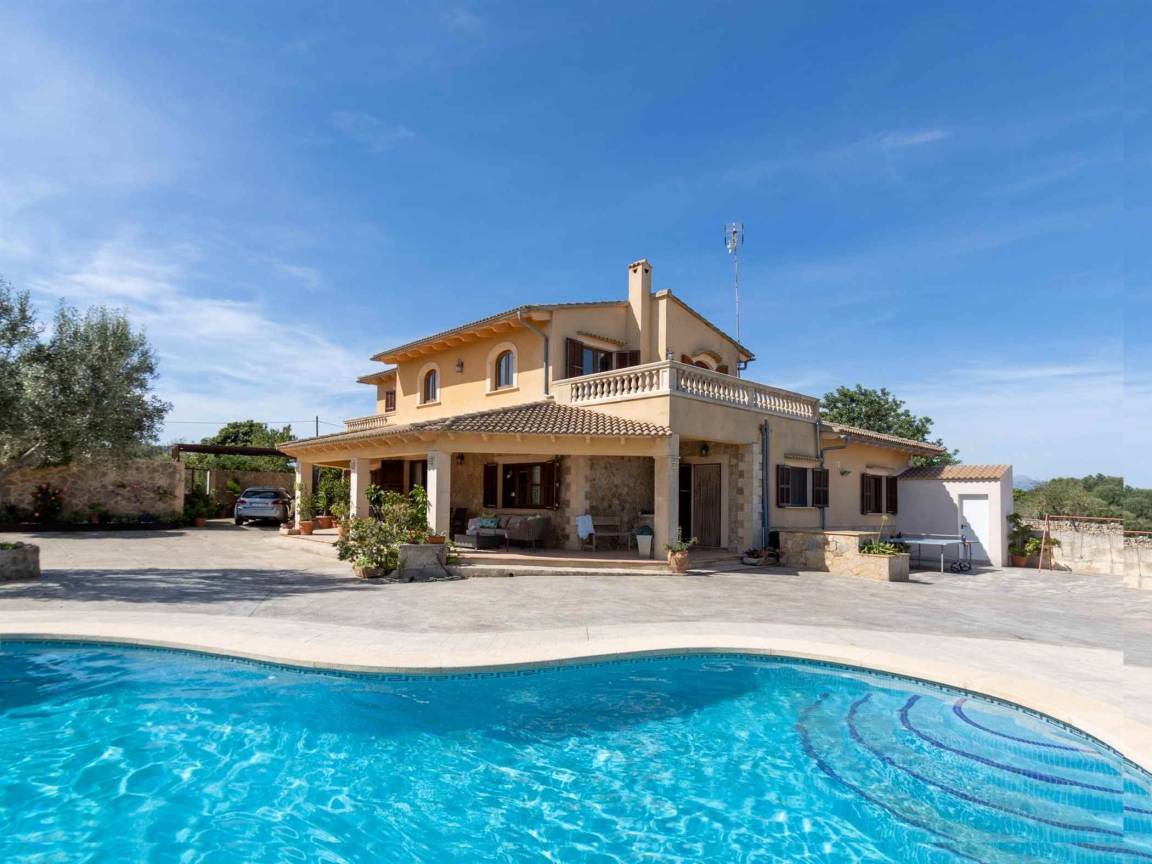 290 M² Casa Rural ∙ 4 Habitaciones ∙ 8 Huéspedes - Can Picafort