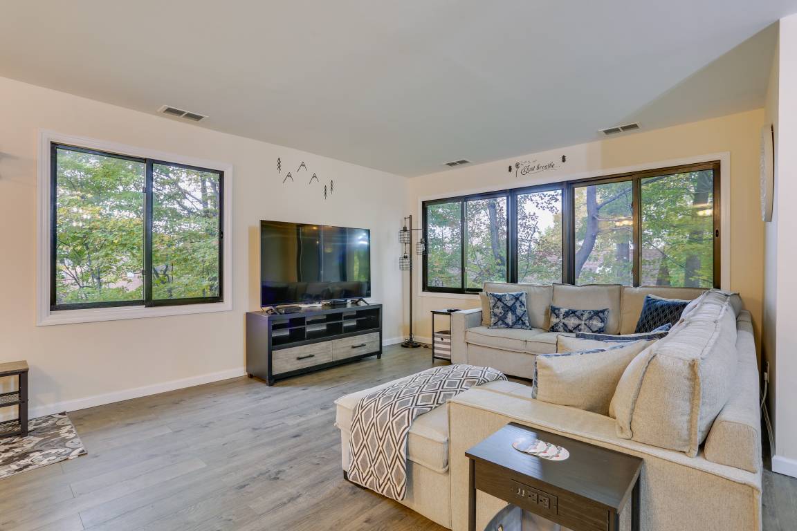 92 M² Apartment ∙ 3 Bedrooms ∙ 6 Guests - Hamburg, NJ