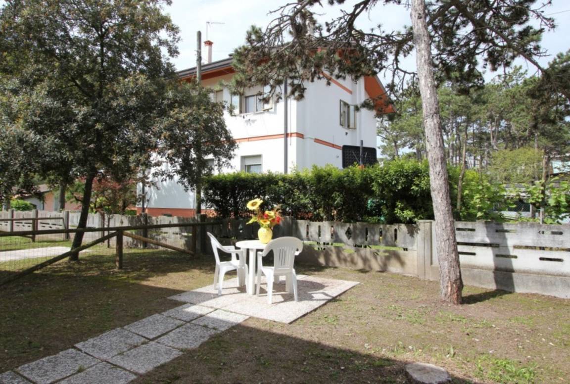 50 M² Villa ∙ 3 Bedrooms ∙ 8 Guests - Bibione