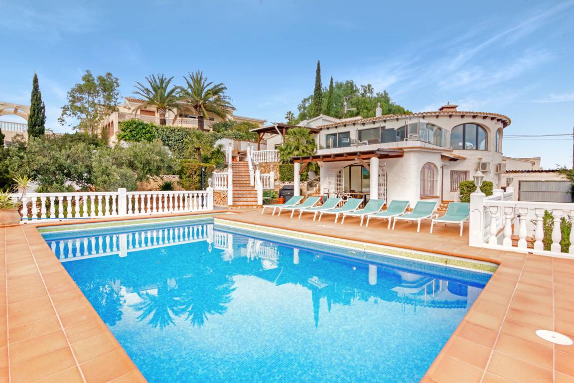 400 M² Villa ∙ 5 Bedrooms ∙ 10 Guests - Dénia